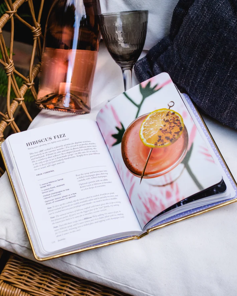 Bubbly: A Collection of Champagne and Sparkling Cocktails Book – She ...