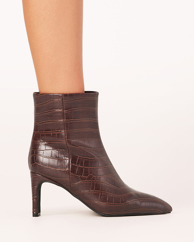 Alden Boots - Chocolate Croc – She She Boutique